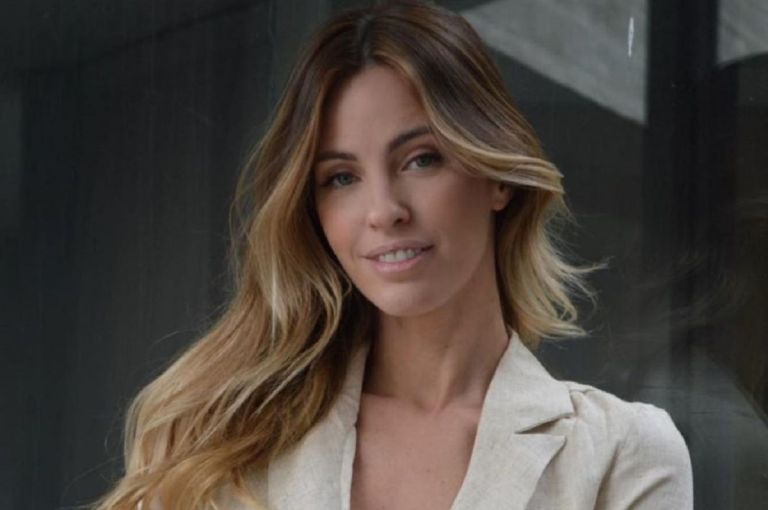 Rocío Guirao Díaz usó una malla de cuero ultra cavada y mostró las ...