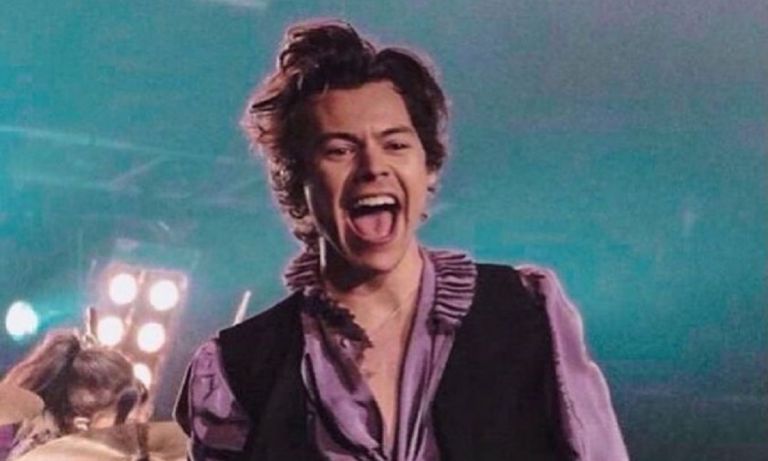 Golden, de Harry Styles, superó las 70 millones de reproducciones y sus ...
