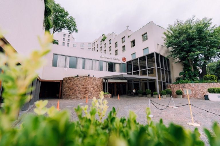 El Hotel Sheraton Salta abrió sus puertas con increíbles ofertas y ...